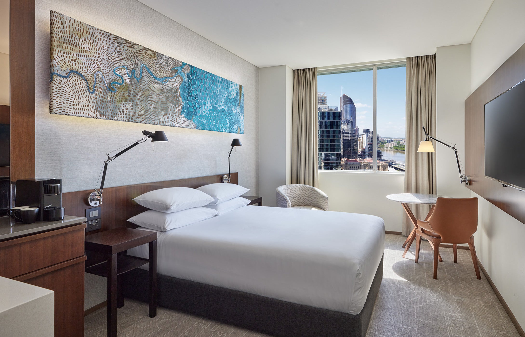 Hyatt Regency Brisbane Artwork – Cockatoo-Collins Studio